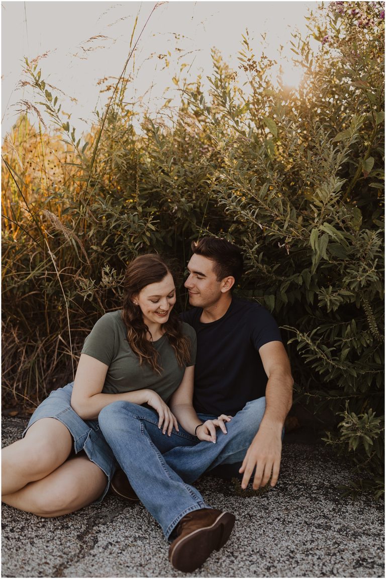 Busch Wildlife Engagement Session // Rachel + Ryan - abbyrose-photo.com