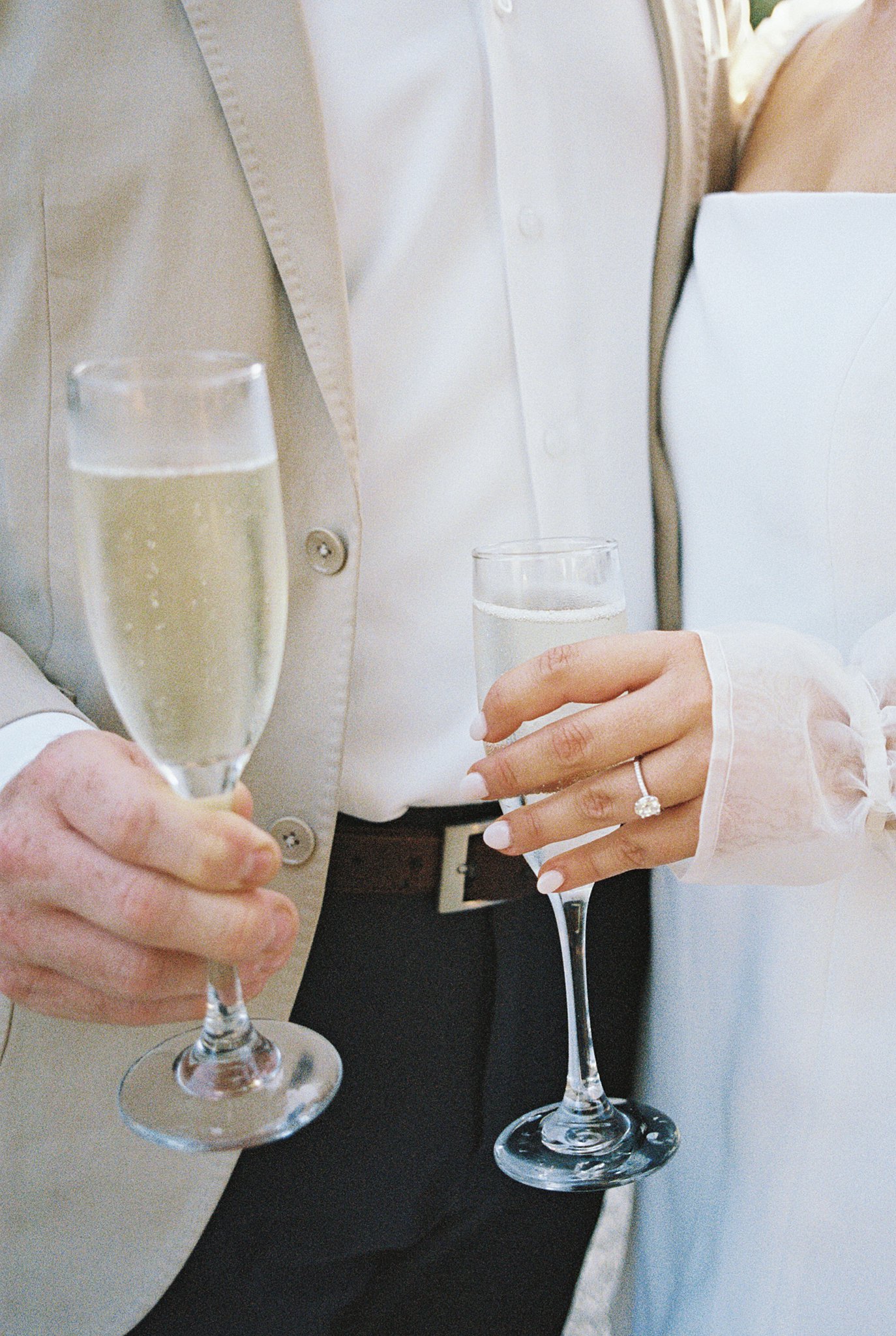 Wild Carrot Wedding // Carly & Matt - abbyrose-photo.com